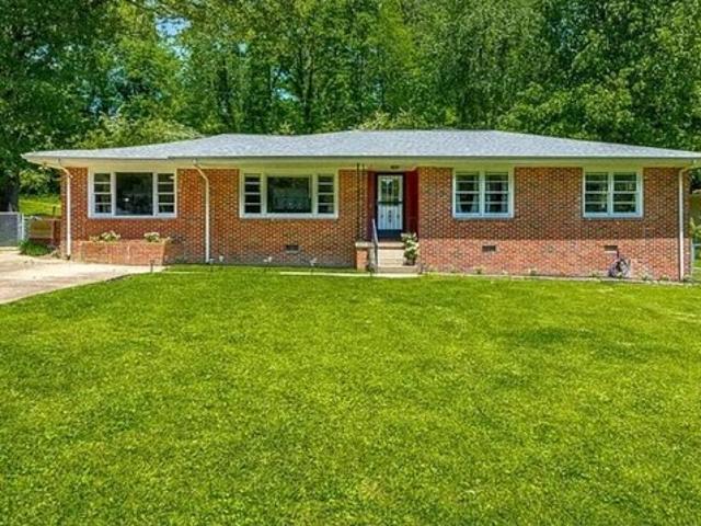 3701 Juandale Dr, Chattanooga, TN 37406