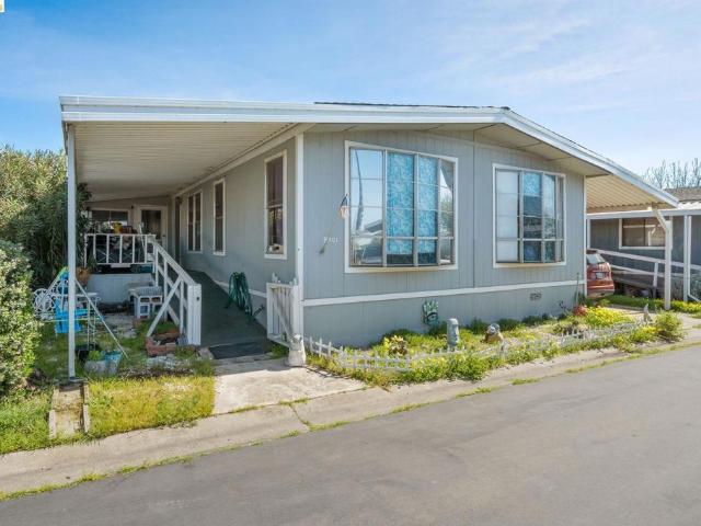 3701 Porter Cir