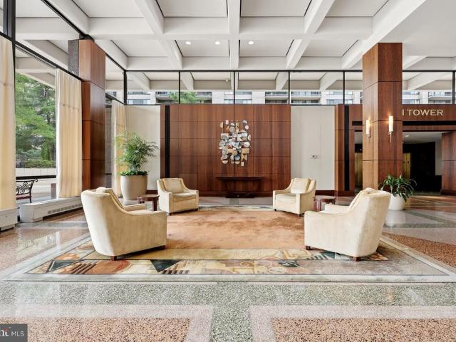3701 S George Mason Drive # 2112 N