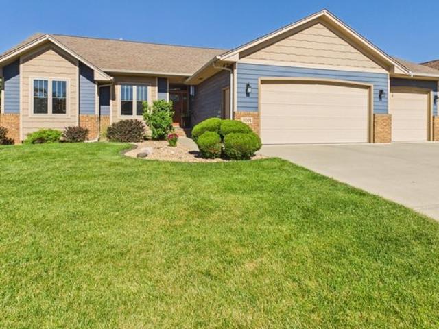 3701 S Harmony Dr, Sioux Falls, SD 57110