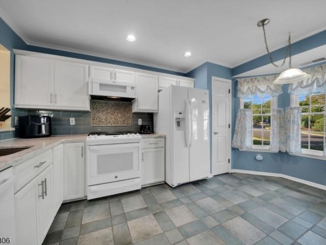 3701 Tudor Dr # 3701