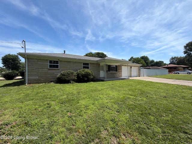 3701 Vanguard Dr