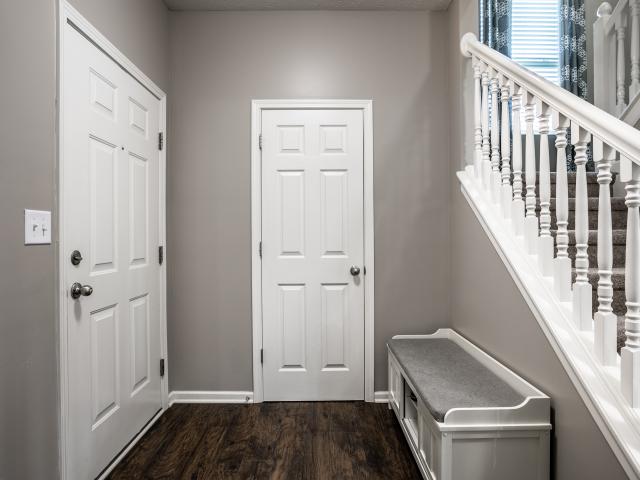 3701 White Cliff Way