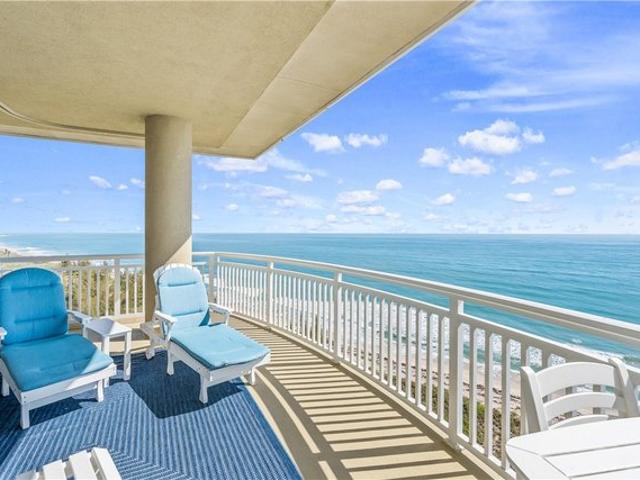 3702 N Highway A1a Apt Ph 1, Hutchinson Island, FL 34949