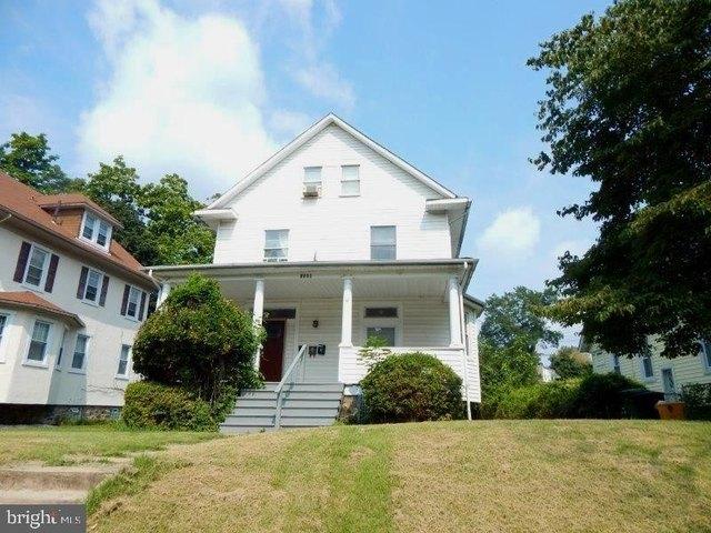 3702 Chesholm Rd, Baltimore, MD 21216