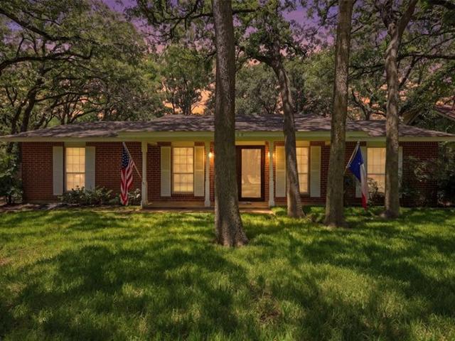 3702 Hastings Dr, Arlington, TX 76013