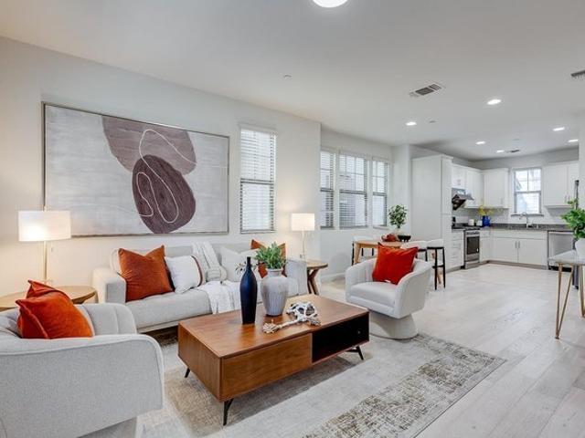 3702 Pyramid Way, Mountain View, CA 94043