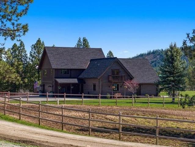 3702 S Puma Dr, Coeur d'Alene, ID 83814