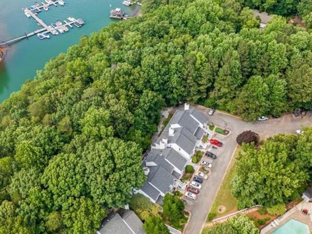 3703 Tradewinds Dr, Cumming, GA 30041