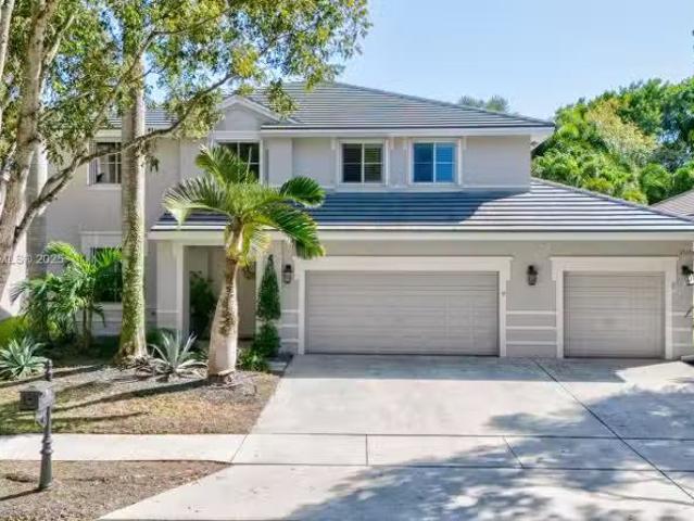 3703 Vista Way, Weston, FL 33331 MLS A11774674
