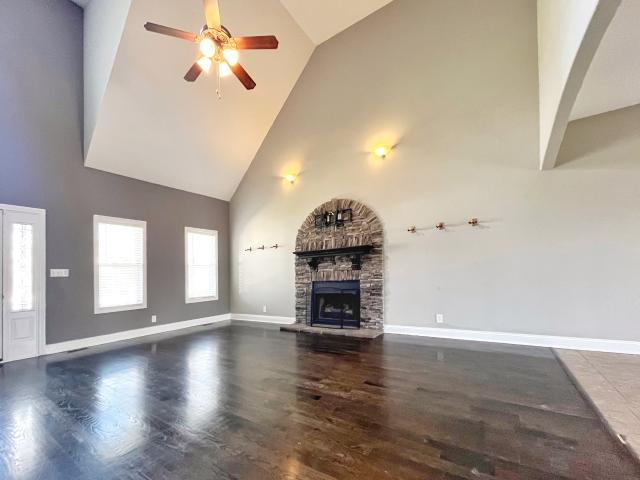 3703 Windmill Ct