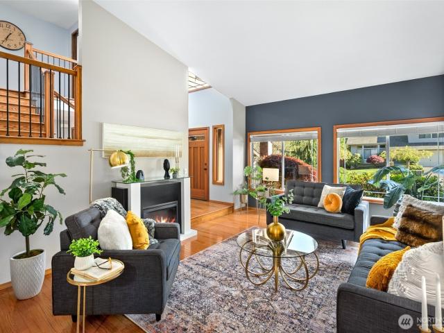 3703 98th St SE, Everett, WA 98208 | MLS #2514 | Compass