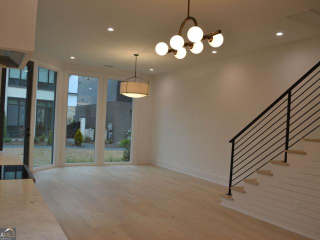 370 2nd Street