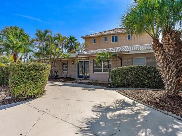 370 59th Ave, Saint Pete Beach, FL 33706