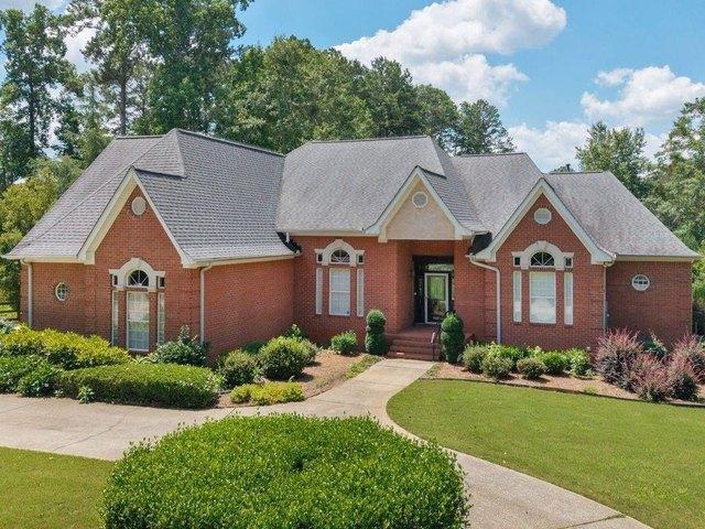 370 Allie Dr, McDonough, GA 30252