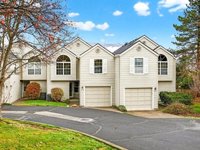 370 Glenn St, Ashland, OR 97520