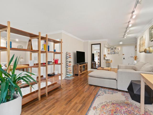 370 E 76TH Street B207