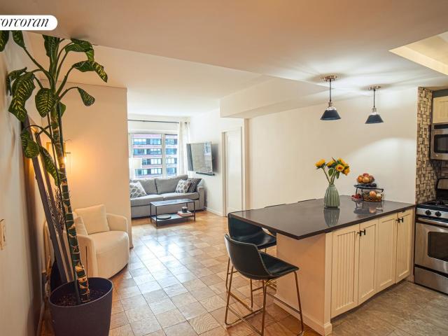 370 East 76th Street, New York, NY