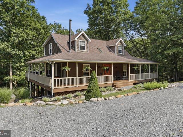 370 Hemlock Court