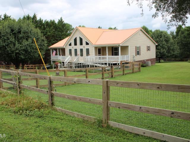 370 Jennings Lane