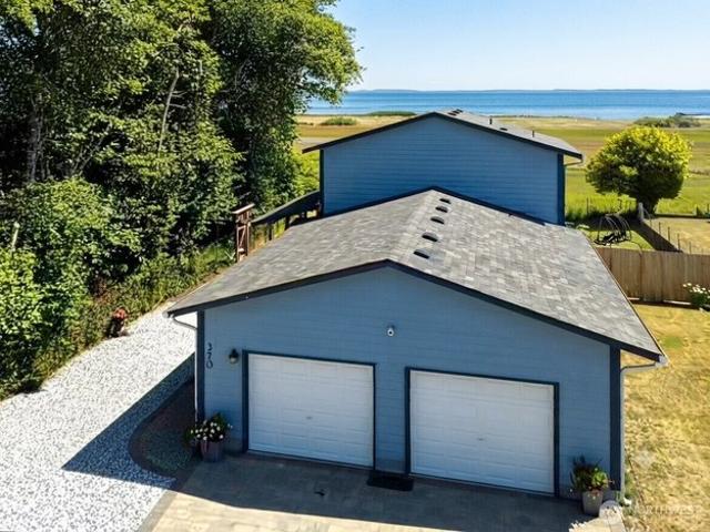 370 Olympic View Ave NE, Ocean Shores, WA 98569