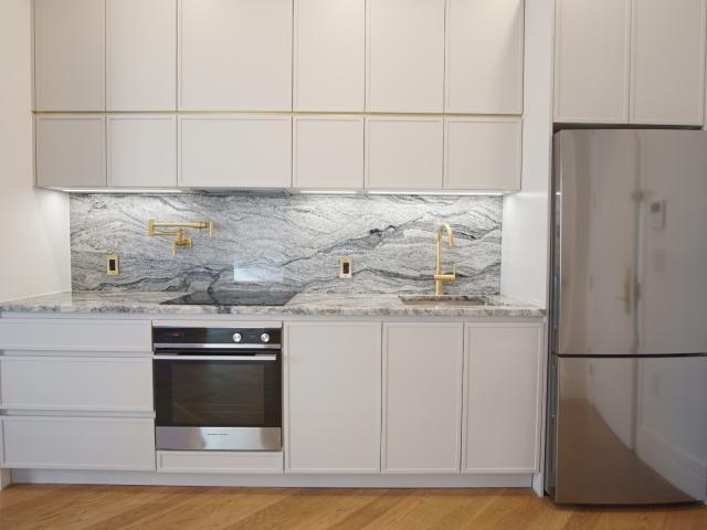 370 Lenox Avenue PH7