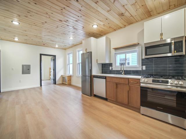 370 Liberty Ave, Unit 2F, Jersey City, NJ 07307 | MLS #260003 | Compass