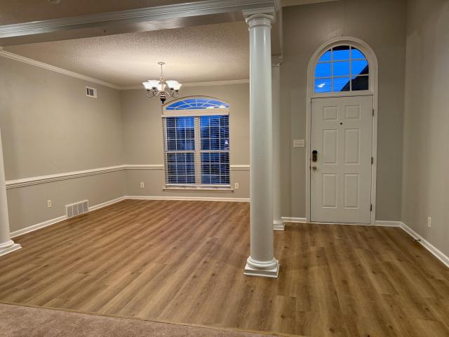 370 lida ln