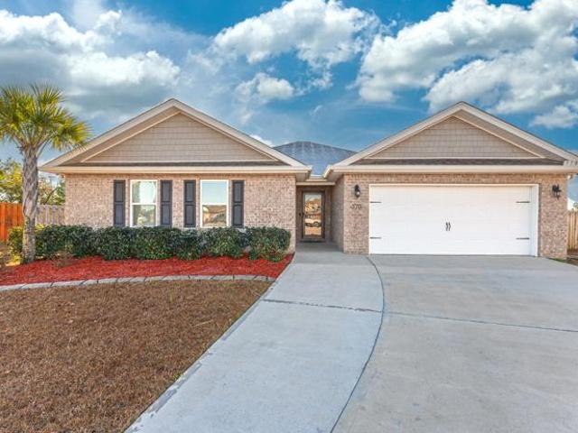 370 Merlin Ct, Crestview, FL 32539