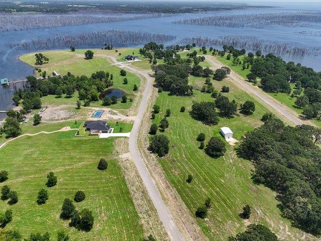 370 Shoreline Dr, Dodd City, TX 75438