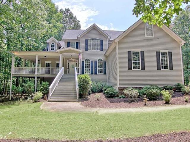 370 Postwood Dr, Fayetteville, GA 30215