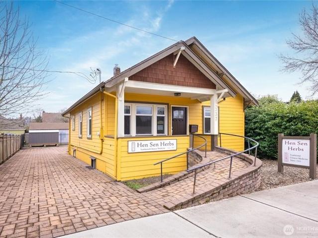 370 Park Ave N, Renton, WA 98057