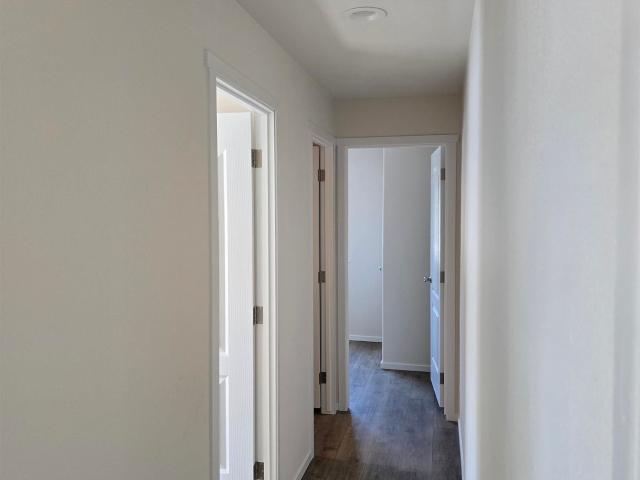 370 W 12th S 23