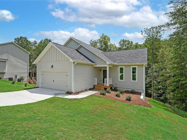 370 W Woods Dr, Dahlonega, GA 30533 | MLS #7747
