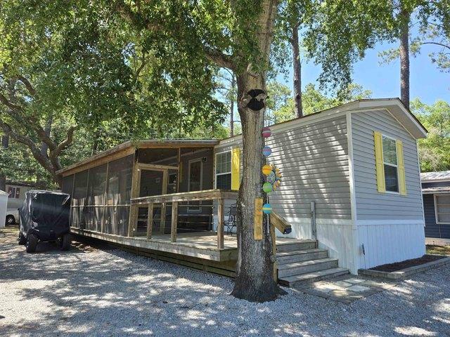 370 W Canal St, Garden City Beach, SC 29576