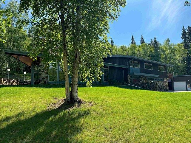 370 Terrace Dr, Fairbanks, AK 99712