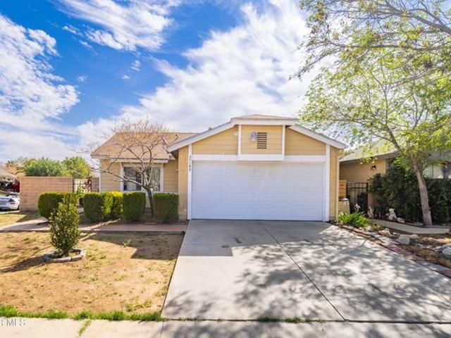 37140 Marye Margo Cir, Palmdale, CA 93550