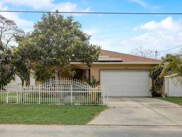 3714 N 52nd St, Tampa, FL 33619