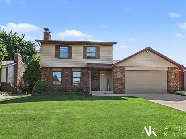 3714 Oskalossa Dr SW, Grandville, MI 49418