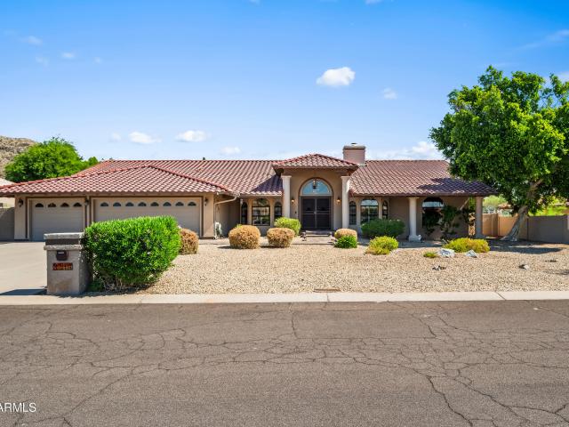 3714 e dakota drive