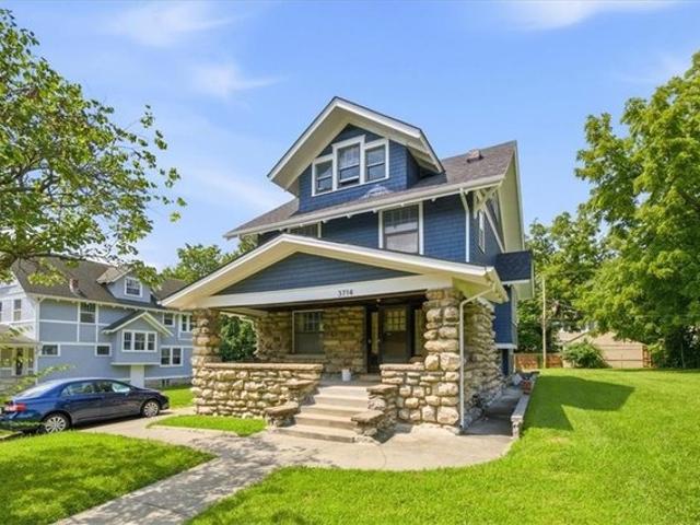 3714 Virginia Ave, Kansas City, MO 64109