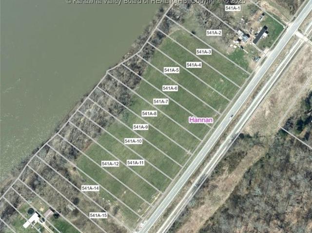37150 Huntington Rd, Glenwood, WV 25520