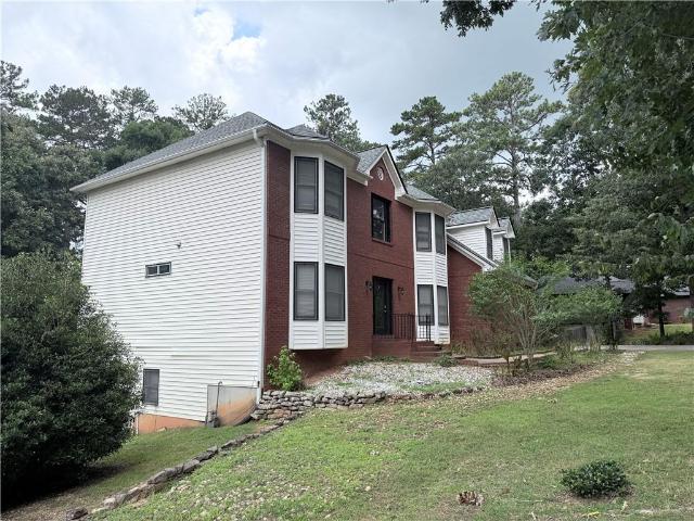 3715 Millers Pond Way