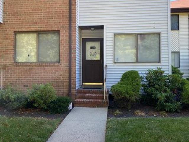 3715 Birchwood Ct, North Brunswick, NJ 08902