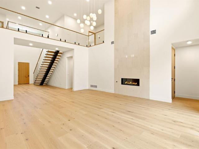 3715 Park Lane