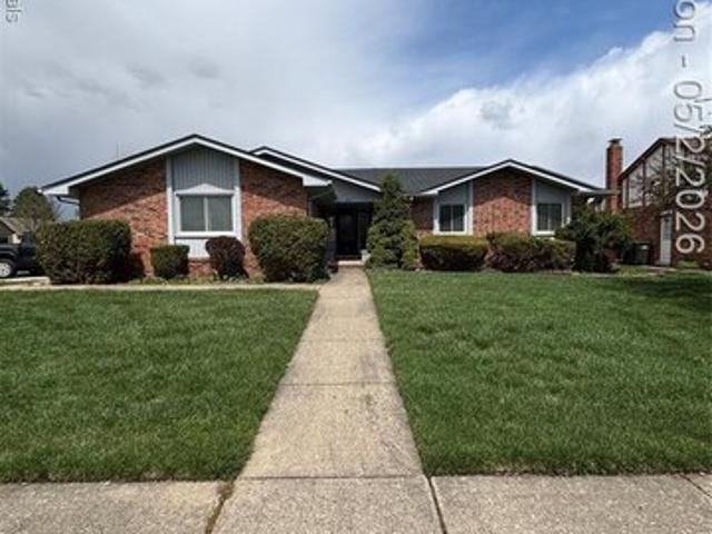 3715 Porter Dr, Sterling Heights, MI 48310
