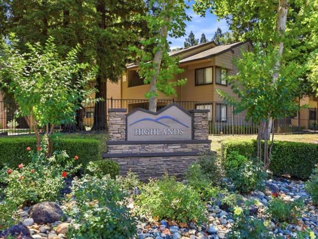3715 Tallyho Dr Apt 61, Sacramento, CA 95826