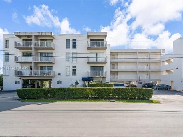 3716 NE 168th St Apt 302, North Miami Beach, FL 33160