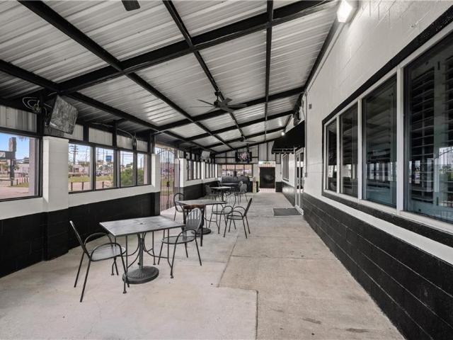 3716 Downman Road
