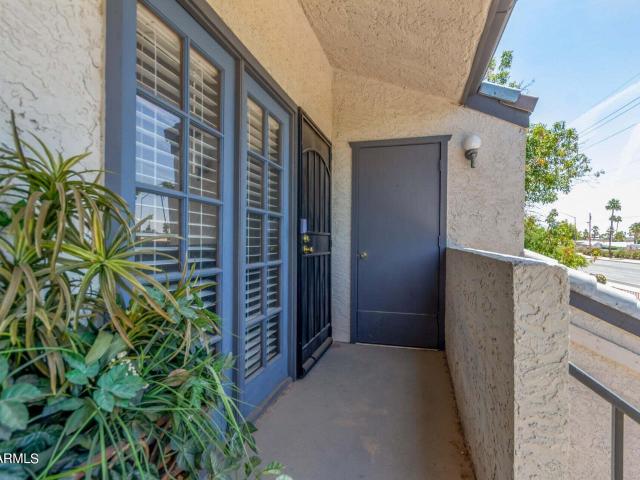 3716 e university drive # 2002
